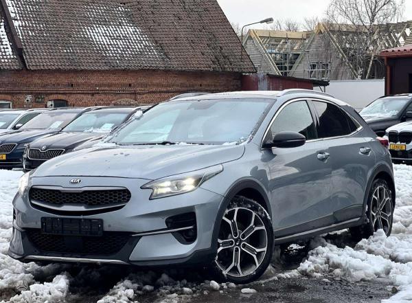Pelēks Kia XCeed 2019 Klaipėda, ar dzinēja tilpumu 1.60 L un nobraukumu 223 tūkst. km par 11111 €, foto 1 vietnē AUTOMOTO.COM.LV