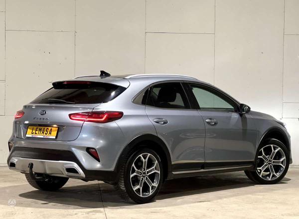 Grey Kia XCeed 2019 in Klaipeda, with an engine capacity of 1.60 L and mileage of 223 thousand km for 14999 €, photo 9 on AUTOMOTO.COM.LV