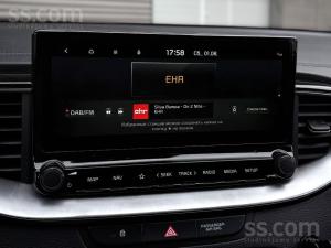 Grey Kia XCeed 2020 in Riga, with an engine capacity of 1.40 L and mileage of 175 thousand km for 13500 €, photo 19 on AUTOMOTO.COM.LV