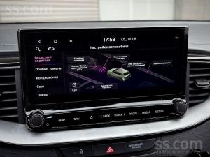 Grey Kia XCeed 2020 in Riga, with an engine capacity of 1.40 L and mileage of 175 thousand km for 13500 €, photo 21 on AUTOMOTO.COM.LV