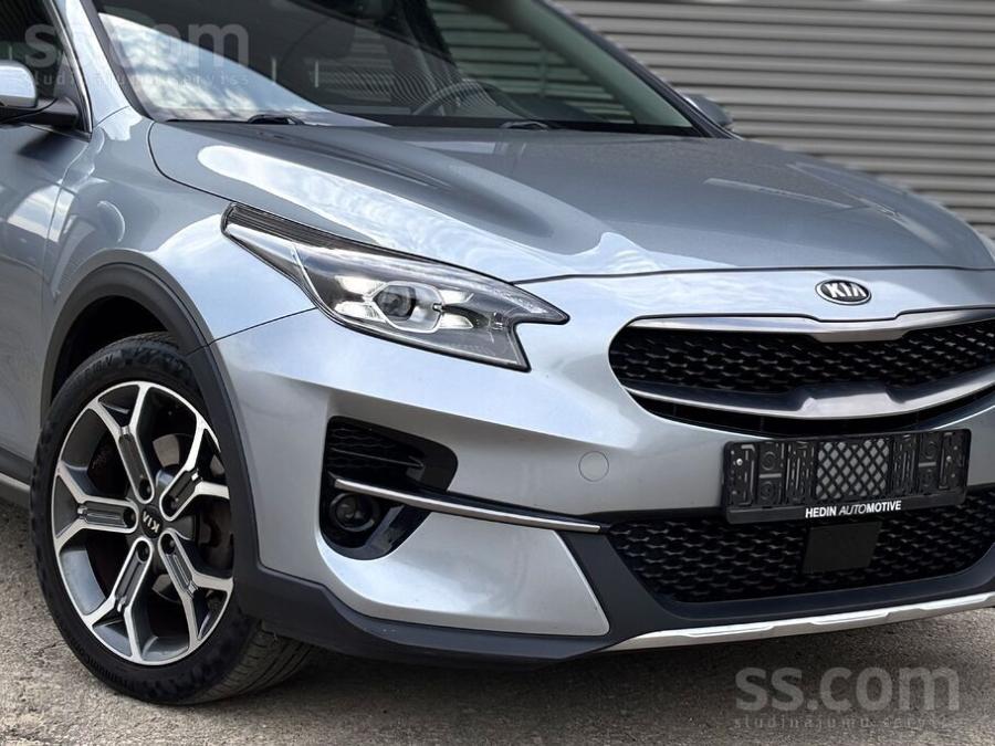 Grey Kia XCeed 2020 in Riga, with an engine capacity of 1.40 L and mileage of 175 thousand km for 13500 €, photo 27 on AUTOMOTO.COM.LV