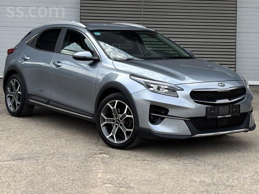 Grey Kia XCeed 2020 in Riga, with an engine capacity of 1.40 L and mileage of 175 thousand km for 13500 €, photo 30 on AUTOMOTO.COM.LV
