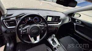 Grey Kia XCeed 2020 in Riga, with an engine capacity of 1.40 L and mileage of 71 thousand km for 14500 €, photo 7 on AUTOMOTO.COM.LV