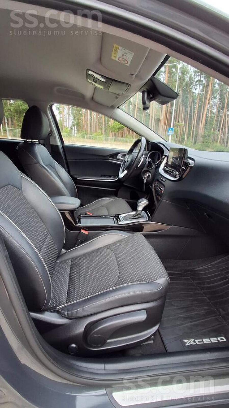 Grey Kia XCeed 2020 in Riga, with an engine capacity of 1.40 L and mileage of 71 thousand km for 14500 €, photo 10 on AUTOMOTO.COM.LV