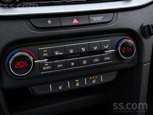 Grey Kia XCeed 2020 in Riga, with an engine capacity of 1.40 L and mileage of 175 thousand km for 13200 €, photo 21 on AUTOMOTO.COM.LV
