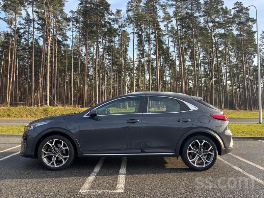 Pelēks Kia XCeed 2021 Rīga, ar dzinēja tilpumu 1.60 L un nobraukumu 30 tūkst. km par 19200 €, foto 2 vietnē AUTOMOTO.COM.LV