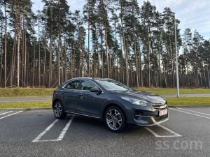 Pelēks Kia XCeed 2021 Rīga, ar dzinēja tilpumu 1.60 L un nobraukumu 30 tūkst. km par 19200 €, foto 4 vietnē AUTOMOTO.COM.LV