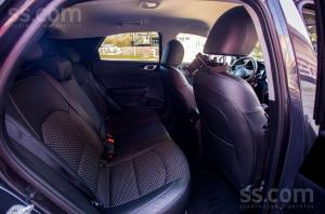 Pelēks Kia XCeed 2021 Rīga, ar dzinēja tilpumu 1.50 L un nobraukumu 125 tūkst. km par 15500 €, foto 12 vietnē AUTOMOTO.COM.LV