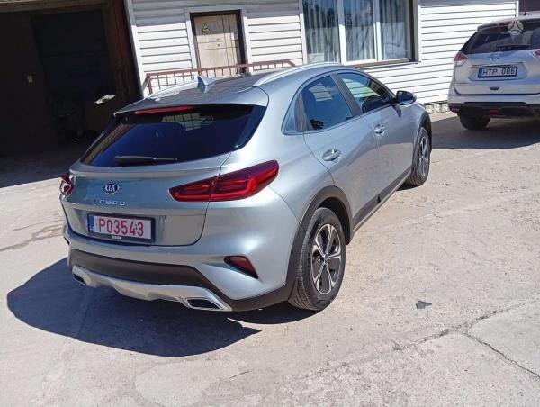 Pelēks Kia XCeed 2021 Kauņa, ar dzinēja tilpumu 1.60 L un nobraukumu 115 tūkst. km par 14900 €, foto 2 vietnē AUTOMOTO.COM.LV