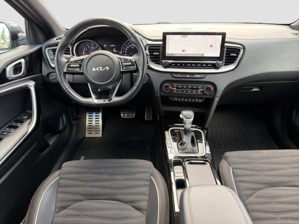 Pelēks Kia XCeed 2023 Pērnava, ar dzinēja tilpumu 1.50 L un nobraukumu 0 tūkst. km par 21900 €, foto 7 vietnē AUTOMOTO.COM.LV
