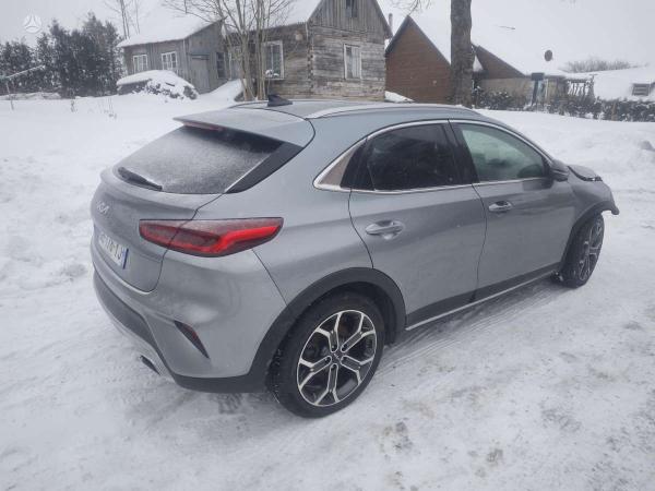 Pelēks Kia XCeed 2022 Telšiai, ar dzinēja tilpumu 1.60 L un nobraukumu 104 tūkst. km par 8300 €, foto 5 vietnē AUTOMOTO.COM.LV
