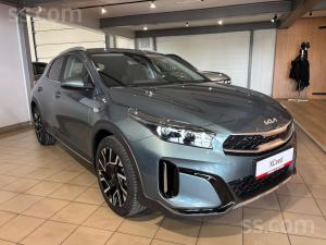 Kia XCeed 2025 Liepāja, ar dzinēja tilpumu 1.50 L un nobraukumu 5 tūkst. km par 25500 €, foto 9 vietnē AUTOMOTO.COM.LV