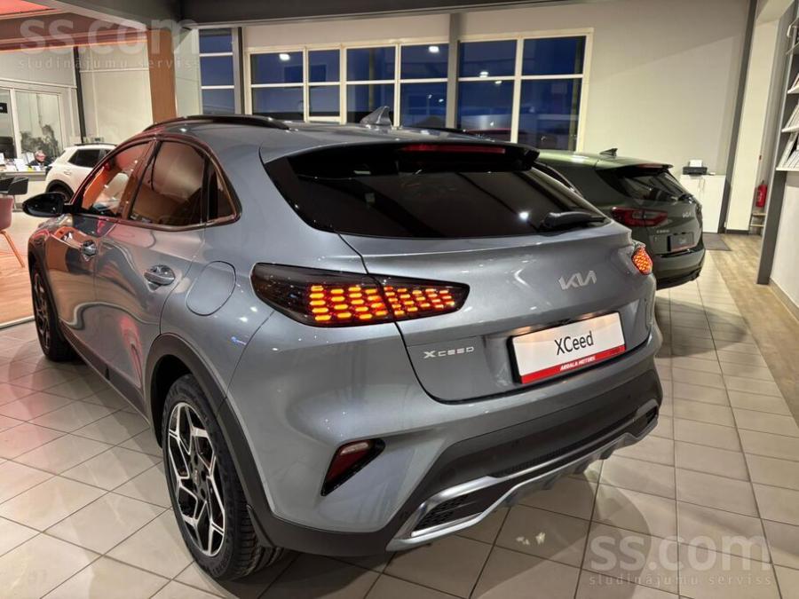 Kia XCeed 2025 Liepāja, ar dzinēja tilpumu 1.60 L un nobraukumu 7 tūkst. km par 29880 €, foto 5 vietnē AUTOMOTO.COM.LV
