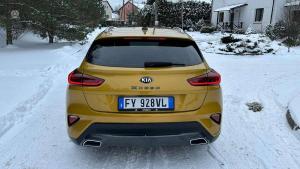 Orange Kia XCeed 2020 in Vilnius, with an engine capacity of 1.35 L and mileage of 186 thousand km for 12900 €, photo 6 on AUTOMOTO.COM.LV