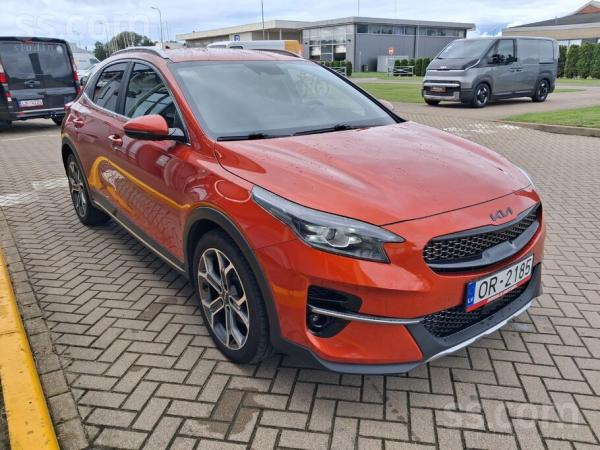 Oranžs Kia XCeed 2021 Liepāja, ar dzinēja tilpumu 1.50 L un nobraukumu 141 tūkst. km par 14200 €, foto 1 vietnē AUTOMOTO.COM.LV