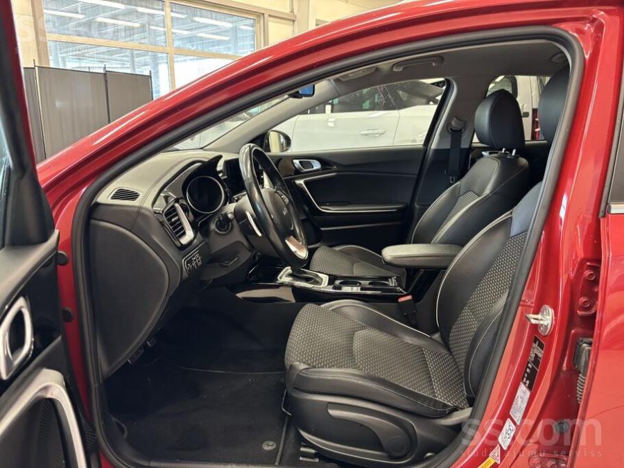 Красный Киа XCeed 2021 в Рига, объемом двигателя 1.50 л и пробегом 87 тыс. км за 15500 €, фото 7 на AUTOMOTO.COM.LV