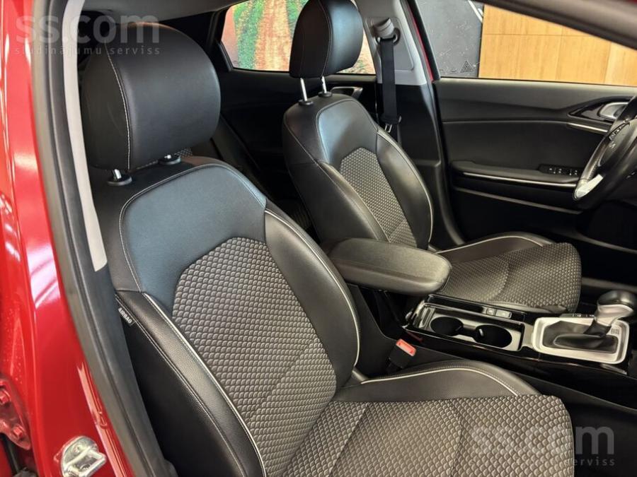 Красный Киа XCeed 2021 в Рига, объемом двигателя 1.50 л и пробегом 87 тыс. км за 15500 €, фото 14 на AUTOMOTO.COM.LV