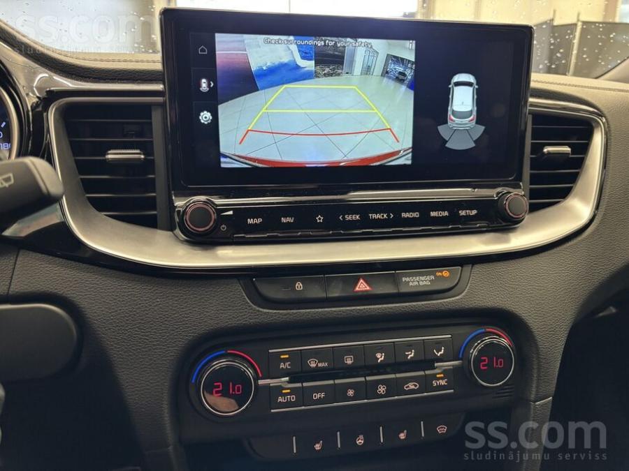 Красный Киа XCeed 2021 в Рига, объемом двигателя 1.50 л и пробегом 87 тыс. км за 15500 €, фото 17 на AUTOMOTO.COM.LV