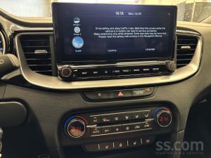 Красный Киа XCeed 2021 в Рига, объемом двигателя 1.50 л и пробегом 87 тыс. км за 15500 €, фото 21 на AUTOMOTO.COM.LV
