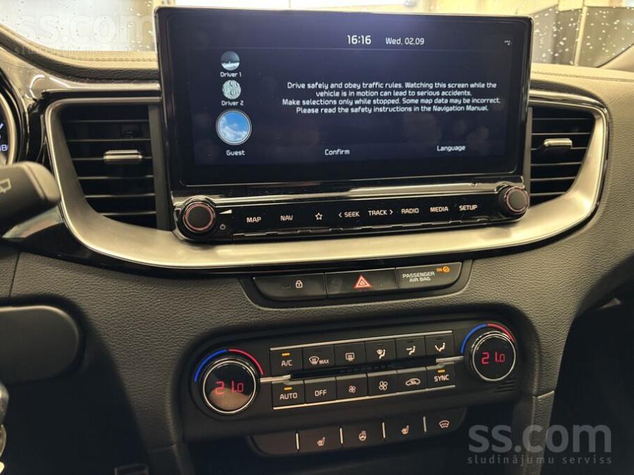 Красный Киа XCeed 2021 в Рига, объемом двигателя 1.50 л и пробегом 87 тыс. км за 15500 €, фото 21 на AUTOMOTO.COM.LV