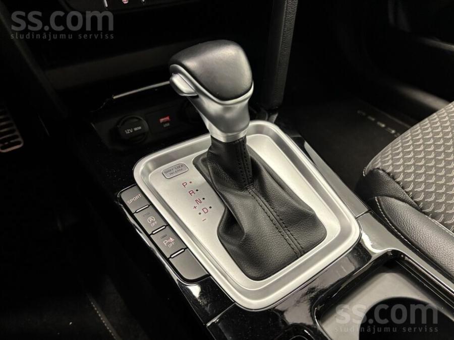 Красный Киа XCeed 2021 в Рига, объемом двигателя 1.50 л и пробегом 87 тыс. км за 15500 €, фото 22 на AUTOMOTO.COM.LV