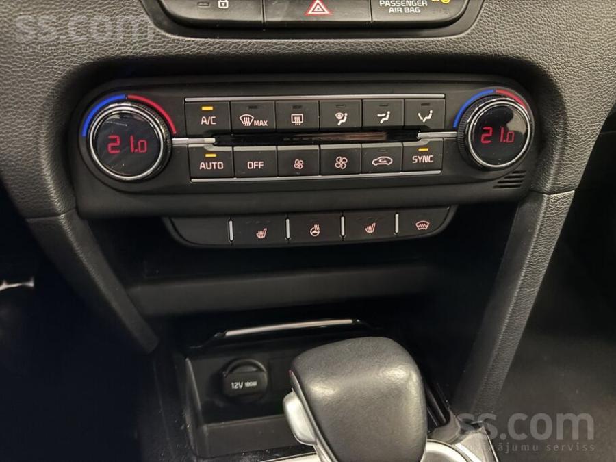 Красный Киа XCeed 2021 в Рига, объемом двигателя 1.50 л и пробегом 87 тыс. км за 15500 €, фото 23 на AUTOMOTO.COM.LV