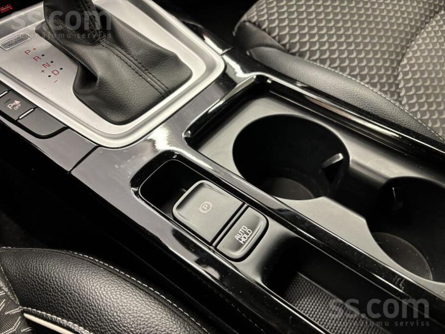 Красный Киа XCeed 2021 в Рига, объемом двигателя 1.50 л и пробегом 87 тыс. км за 15500 €, фото 24 на AUTOMOTO.COM.LV