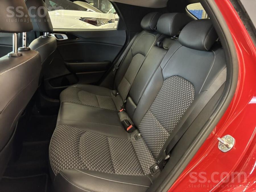 Красный Киа XCeed 2021 в Рига, объемом двигателя 1.50 л и пробегом 87 тыс. км за 15500 €, фото 26 на AUTOMOTO.COM.LV