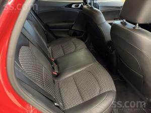 Красный Киа XCeed 2021 в Рига, объемом двигателя 1.50 л и пробегом 87 тыс. км за 15500 €, фото 27 на AUTOMOTO.COM.LV