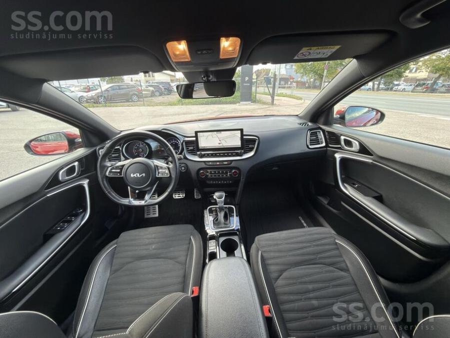 Red Kia XCeed 2023 in Jelgava, with an engine capacity of 1.50 L and mileage of 99 thousand km for 19000 €, photo 13 on AUTOMOTO.COM.LV