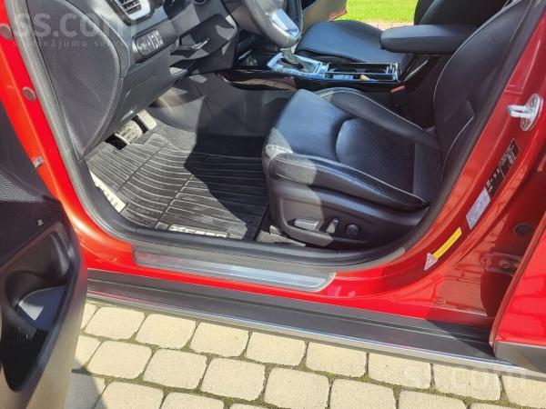 Red Kia XCeed 2019 in Riga, with an engine capacity of 1.60 L and mileage of 61 thousand km for 20200 €, photo 8 on AUTOMOTO.COM.LV