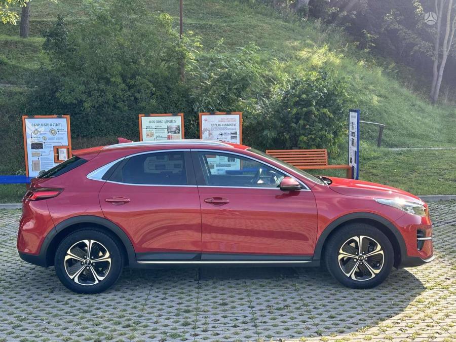 Красный Киа XCeed 2020 в Каунас, объемом двигателя 1.60 л и пробегом 138 тыс. км за 14950 €, фото 7 на AUTOMOTO.COM.LV