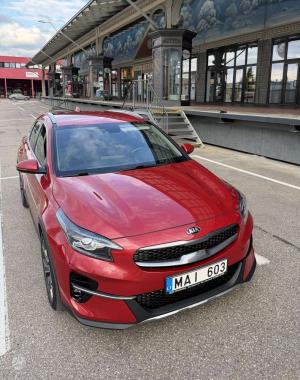 Red Kia XCeed 2021 in Kaunas, with an engine capacity of 1.48 L and mileage of 64 thousand km for 19500 €, photo 7 on AUTOMOTO.COM.LV