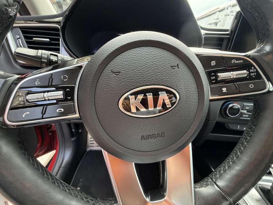 Red Kia XCeed 2021 in Kaunas, with an engine capacity of 1.48 L and mileage of 64 thousand km for 19500 €, photo 21 on AUTOMOTO.COM.LV
