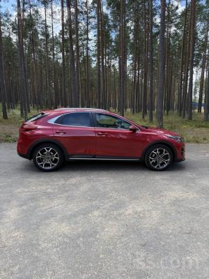 Sarkans Kia XCeed 2021 Rīga, ar dzinēja tilpumu 1.50 L un nobraukumu 87 tūkst. km par 14990 €, foto 4 vietnē AUTOMOTO.COM.LV