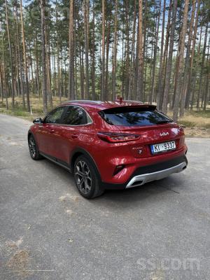 Sarkans Kia XCeed 2021 Rīga, ar dzinēja tilpumu 1.50 L un nobraukumu 87 tūkst. km par 14990 €, foto 13 vietnē AUTOMOTO.COM.LV