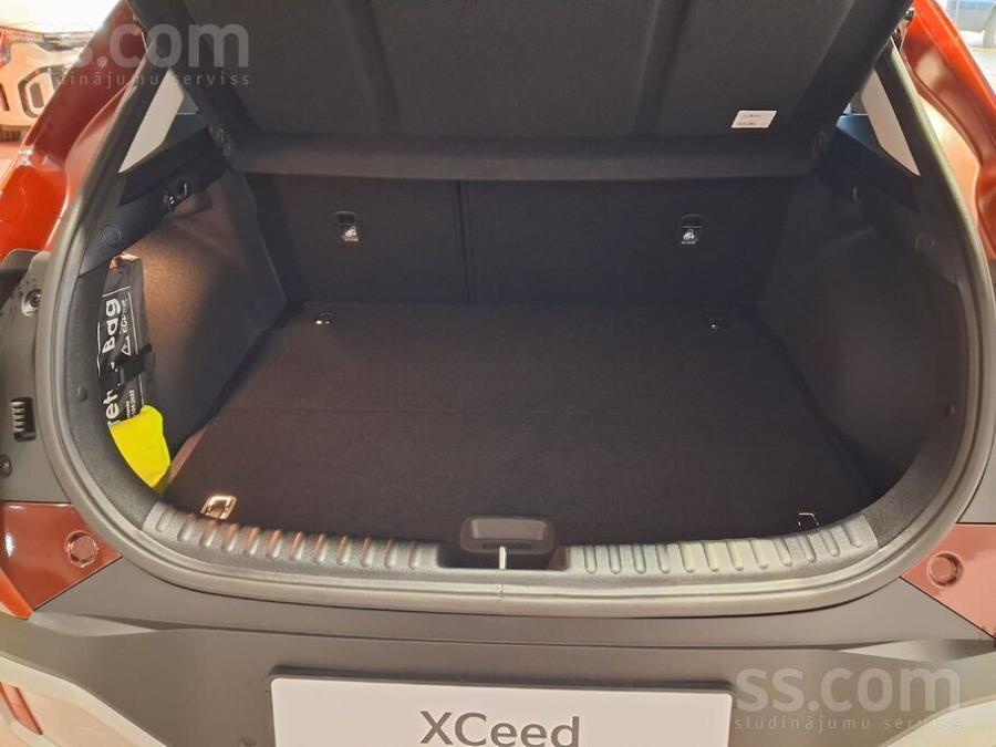 Красный Киа XCeed 2026 в Лиепая, объемом двигателя 1.60 л и пробегом 0 тыс. км за 26490 €, фото 15 на AUTOMOTO.COM.LV