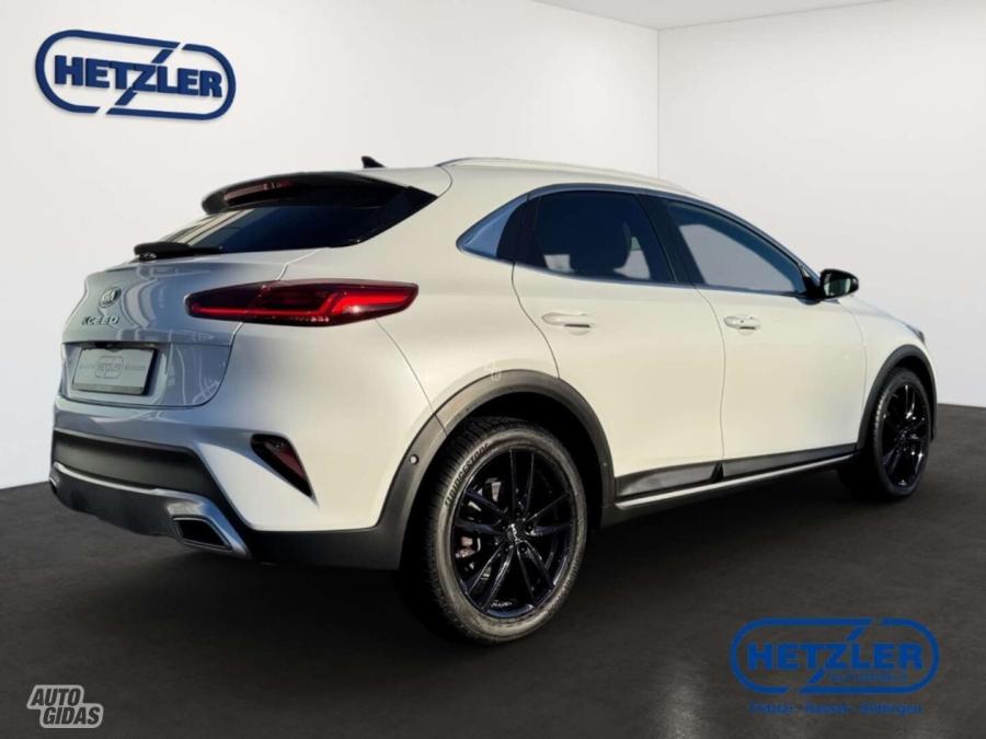 Balts Kia XCeed 2020 Kauņa, ar dzinēja tilpumu 1.40 L un nobraukumu 37 tūkst. km par 24450 €, foto 3 vietnē AUTOMOTO.COM.LV
