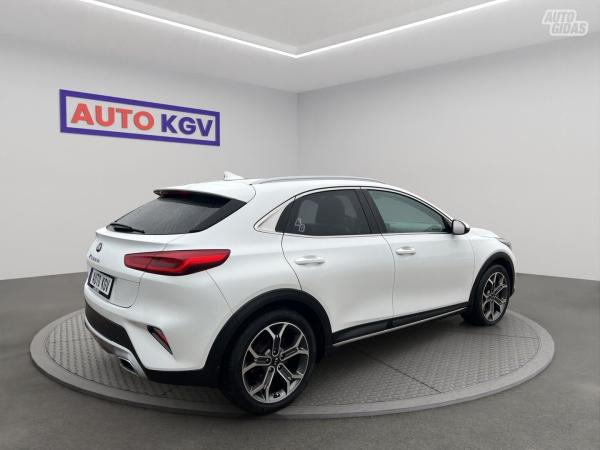 Balts Kia XCeed 2020 Kauņa, ar dzinēja tilpumu 1.40 L un nobraukumu 87 tūkst. km par 17999 €, foto 5 vietnē AUTOMOTO.COM.LV