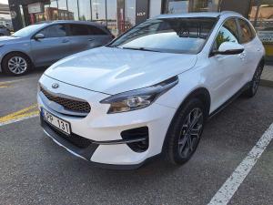 Белый Киа XCeed 2020 в Каунас, объемом двигателя 1.35 л и пробегом 134 тыс. км за 13990 €, фото 4 на AUTOMOTO.COM.LV