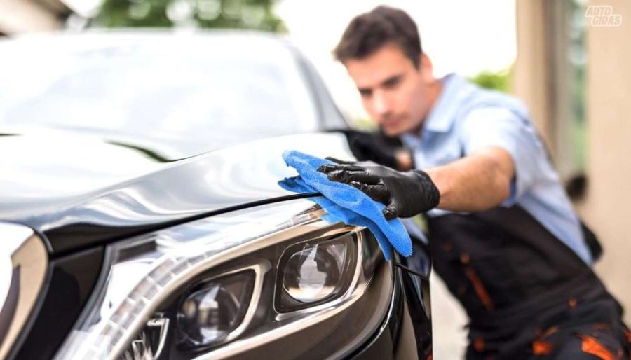 White Kia XCeed 2021 in Kaunas, with an engine capacity of 1.50 L and mileage of 71 thousand km for 21874 €, photo 2 on AUTOMOTO.COM.LV