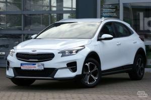 Balts Kia XCeed 2021 Kauņa, ar dzinēja tilpumu 1.60 L un nobraukumu 50 tūkst. km par 23327 €, foto  vietnē AUTOMOTO.COM.LV