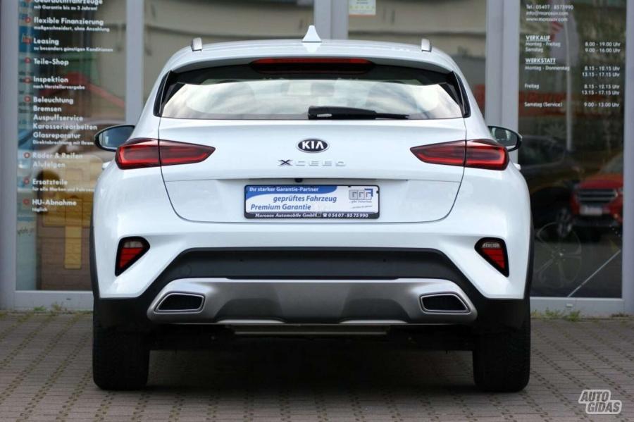 White Kia XCeed 2021 in Kaunas, with an engine capacity of 1.60 L and mileage of 50 thousand km for 23327 €, photo 6 on AUTOMOTO.COM.LV
