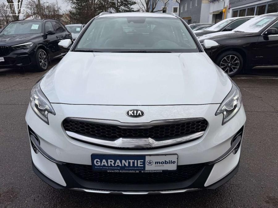 Balts Kia XCeed 2021 Kauņa, ar dzinēja tilpumu 1.50 L un nobraukumu 51 tūkst. km par 21698 €, foto 8 vietnē AUTOMOTO.COM.LV