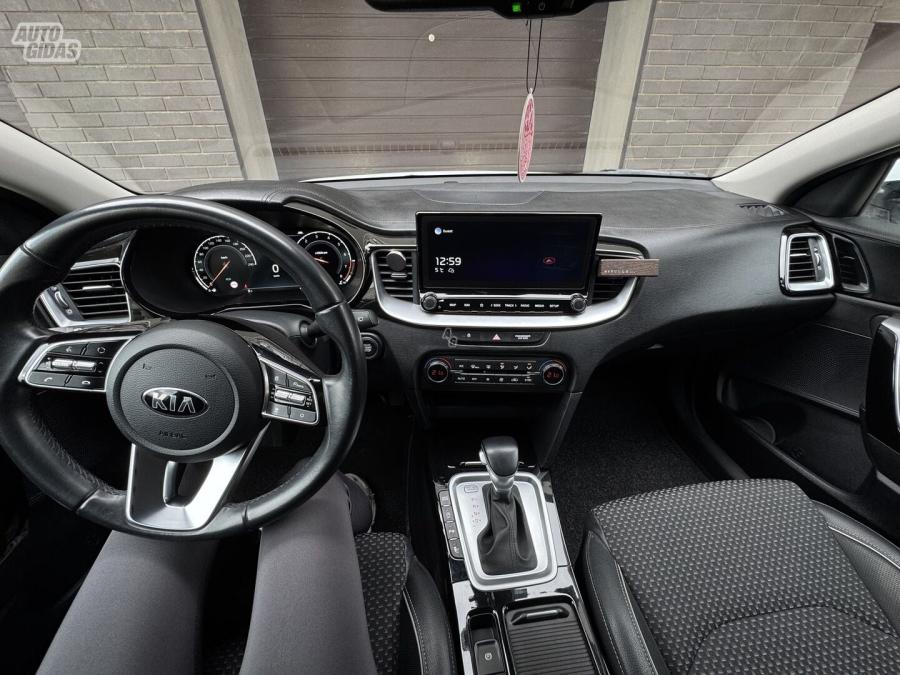 Balts Kia XCeed 2021 Viļņa, ar dzinēja tilpumu 1.60 L un nobraukumu 43 tūkst. km par 19000 €, foto 11 vietnē AUTOMOTO.COM.LV