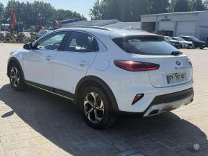 Белый Киа XCeed 2021 в Каунас, объемом двигателя 1.60 л и пробегом 141 тыс. км за 10800 €, фото 5 на AUTOMOTO.COM.LV
