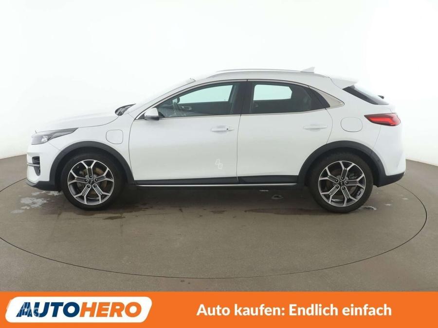 Balts Kia XCeed 2022 Kauņa, ar dzinēja tilpumu 1.60 L un nobraukumu 22 tūkst. km par 23935 €, foto 3 vietnē AUTOMOTO.COM.LV