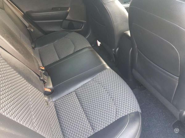 White Kia XCeed 2022 in Siauliai, with an engine capacity of 1.00 L and mileage of 180 thousand km for 11900 €, photo 11 on AUTOMOTO.COM.LV