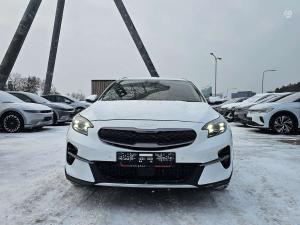 Balts Kia XCeed 2022 Viļņa, ar dzinēja tilpumu 1.58 L un nobraukumu 40 tūkst. km par 19600 €, foto 3 vietnē AUTOMOTO.COM.LV
