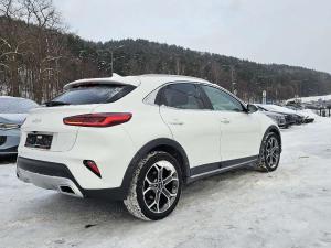 Balts Kia XCeed 2022 Viļņa, ar dzinēja tilpumu 1.58 L un nobraukumu 40 tūkst. km par 19600 €, foto 5 vietnē AUTOMOTO.COM.LV